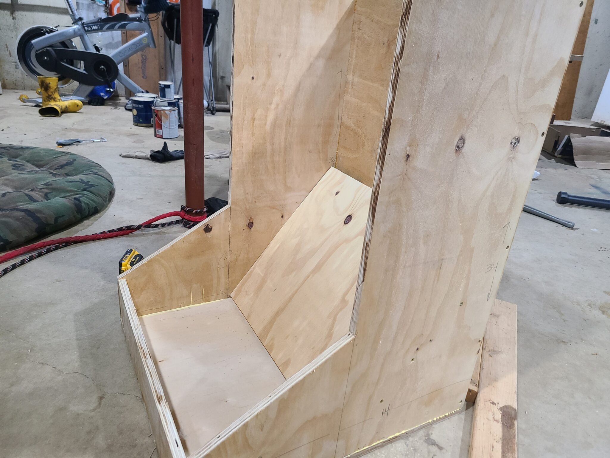 How to make a DIY Hog Self-Feeder – Wild Reid Ranch